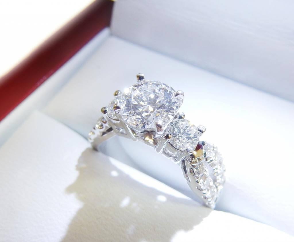 D-Color Flawless Engagement Ring | Downtown Vancouver - DiamondNet