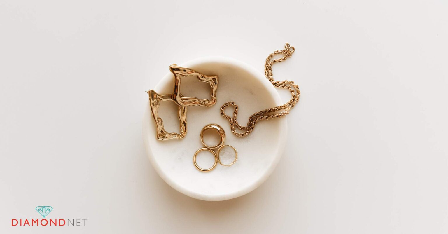 Carat vs. Karat: What Do They Mean in Jewellery? - DiamondNet