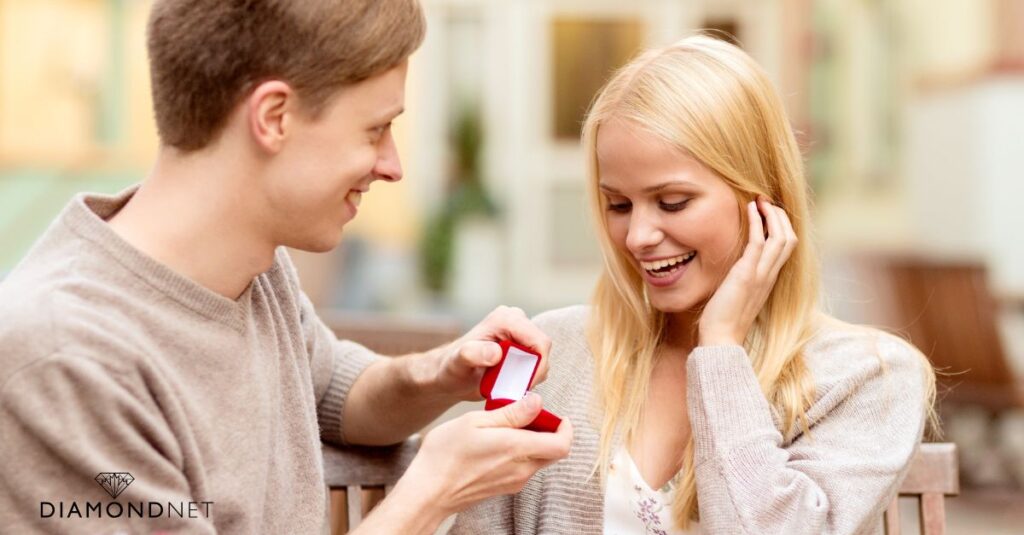 How Soon Is Too Soon to Propose? [Signs & Timing Tips]